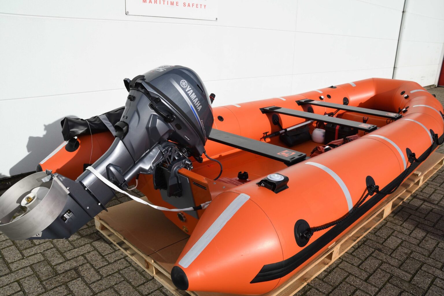 RIBO 450 rescue boat - De Wolf Maritime Safety