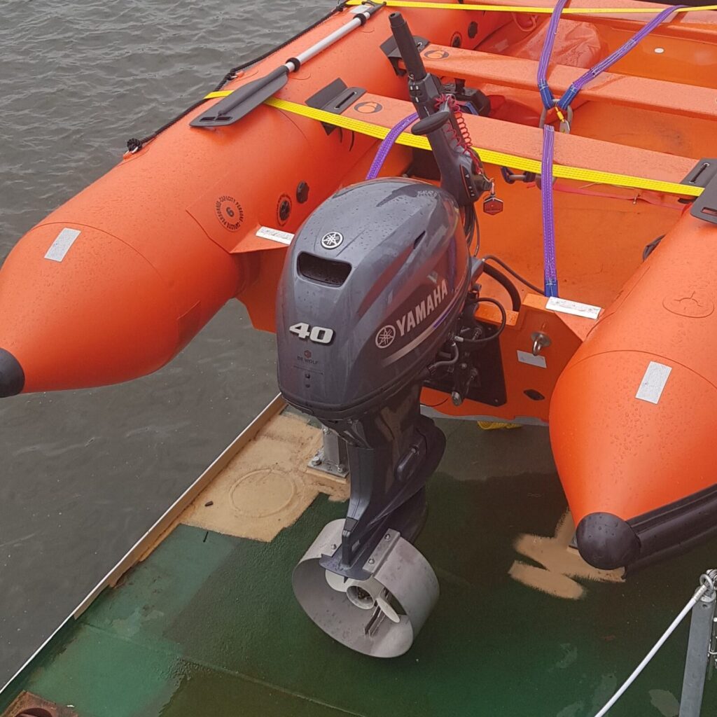 F40FEHDL 4-stroke outboard engine (tiller steering) - De Wolf Maritime ...