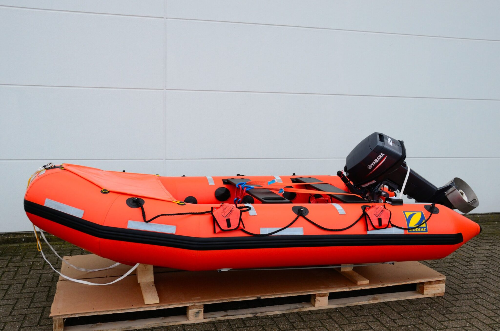 Ribo 340 rescue boat (non SOLAS) - De Wolf Maritime Safety