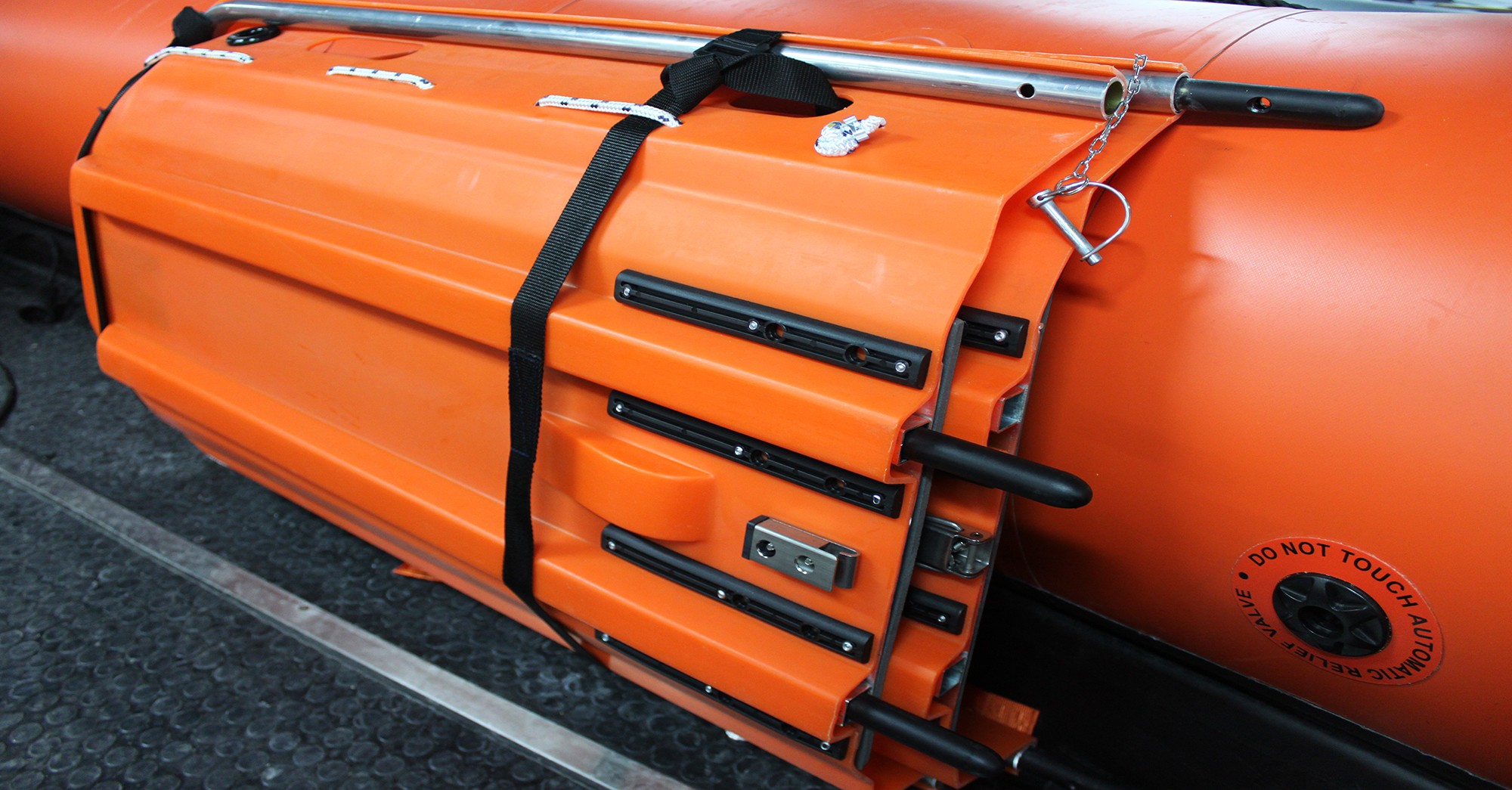 FRB-700 fast rescue boat 10/20 persons - De Wolf Maritime Safety