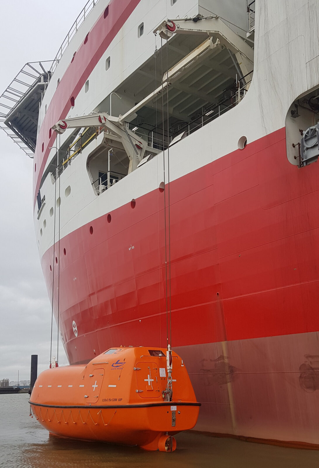 Lifeboat davit - De Wolf Maritime Safety