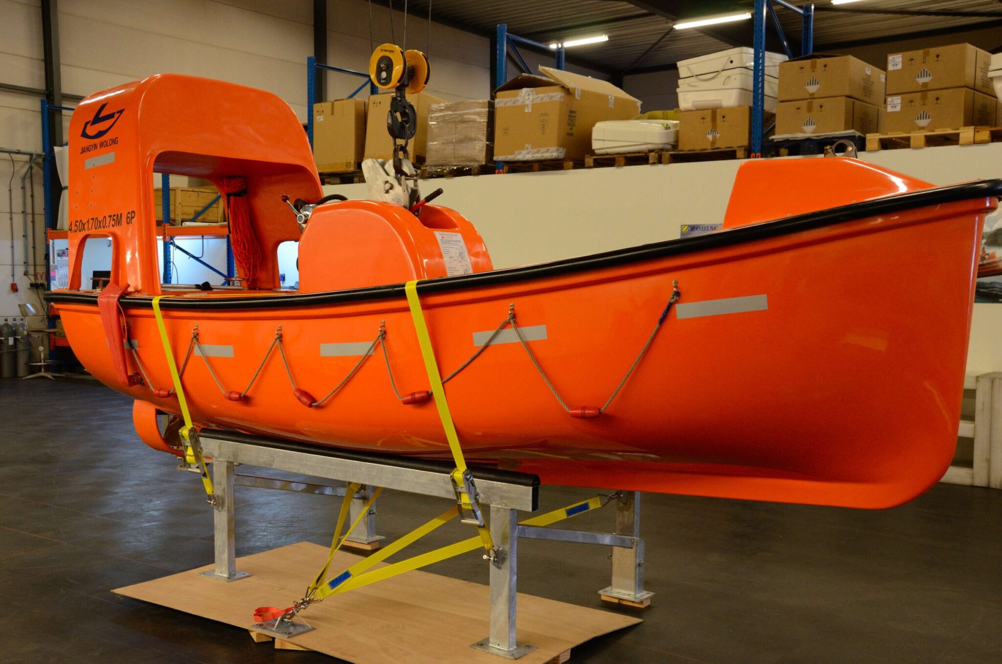 Tilting cradle galvanised - De Wolf Maritime Safety