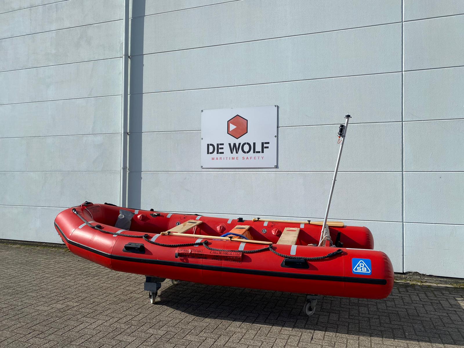 420 IRB inflatable rescue boat - De Wolf Maritime Safety